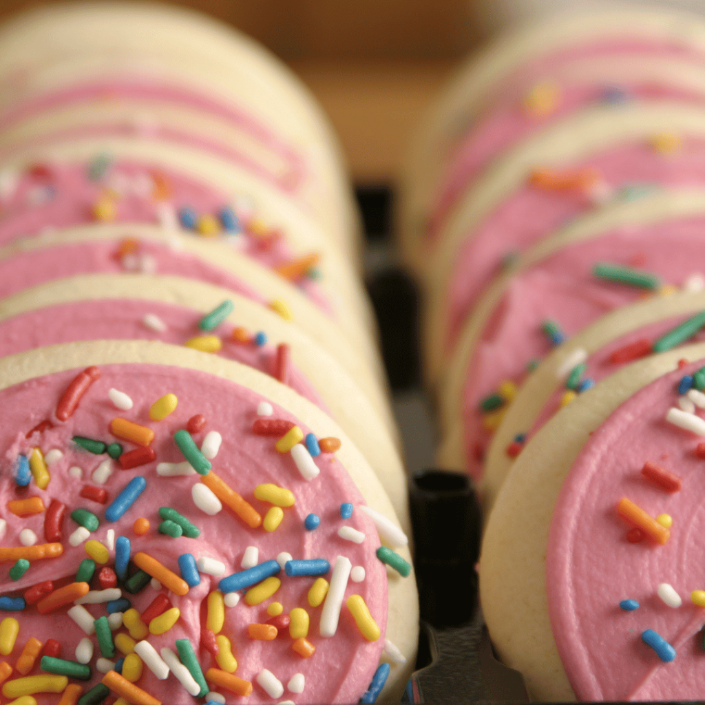 Insomnia Cookies Unveils Flagship Store and Headquarters in Center City ...